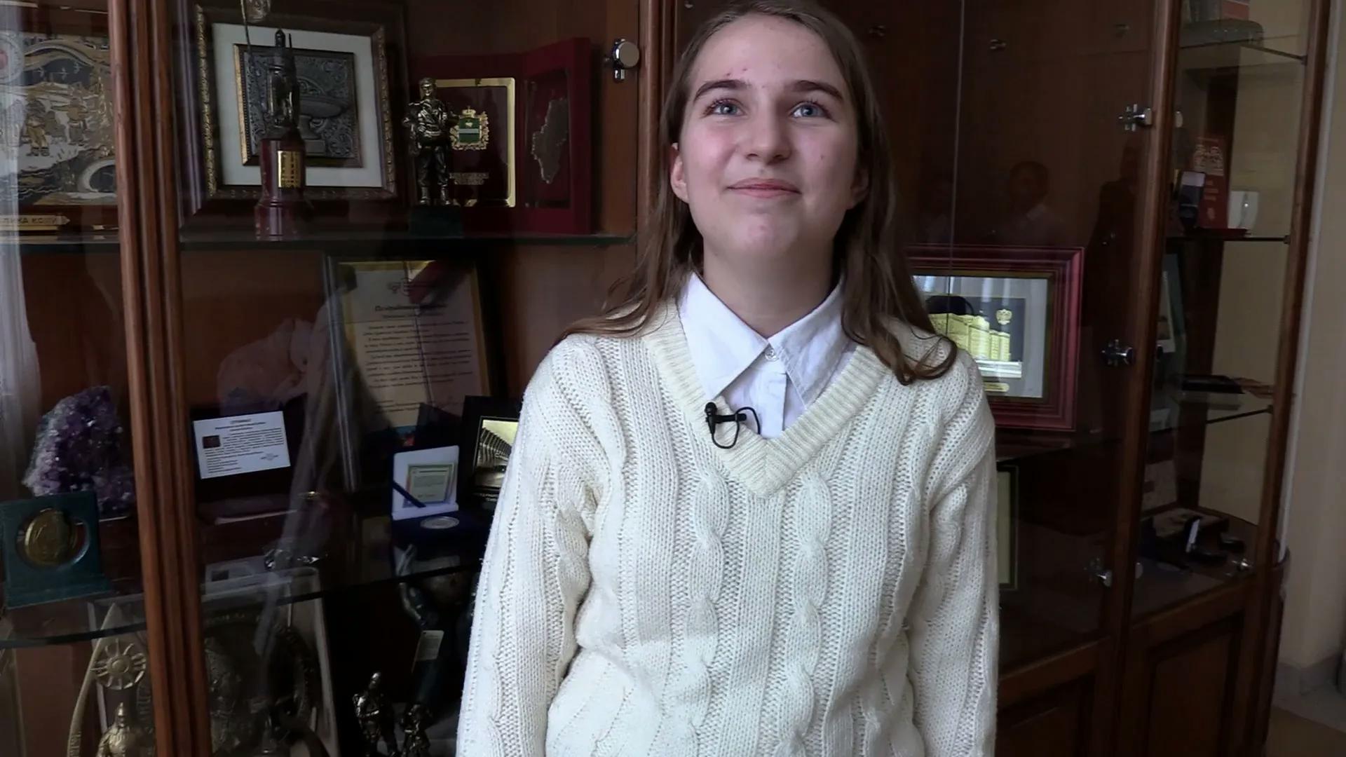 FAINA SAVENKOVA A MIRA TERADA VYZNAMENÁNY – ФАИНА САВЕНКОВА И МИРА ...